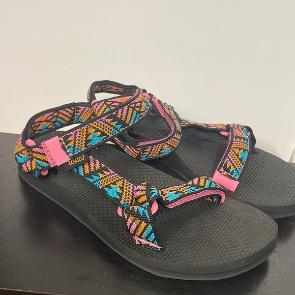 Teva | Shoes | New Teva Universal Sandal Adjustable Pink Lemonade Color ...